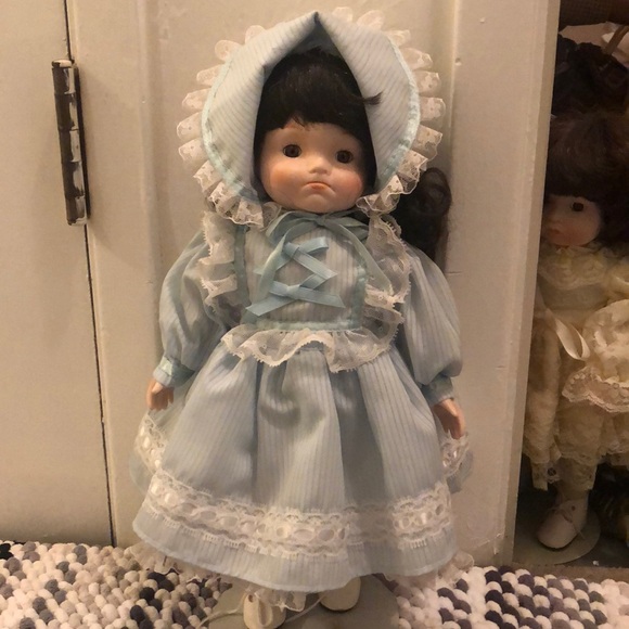 Other | Porcelain Pouting Doll | Poshmark